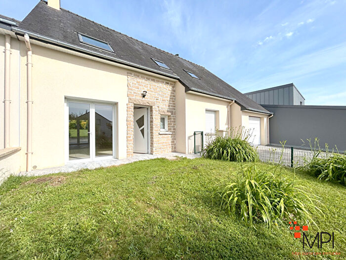 Maison 6 pièces à louer à Gévezé