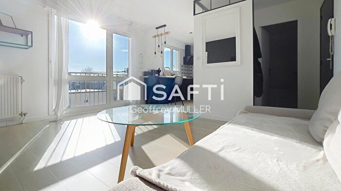 Appartement à vendre - Vannes, Centre-ville, Le Port - 2 pièces - 1 chambre