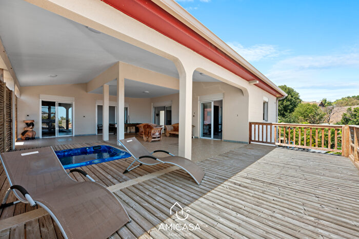 Maison à vendre - La Possession, Boeuf Mort - 7 pièces - 6 chambres