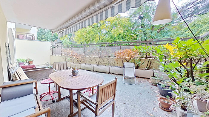 Appartement à vendre - Lyon e , Sans Souci, Dauphiné - 5 pièces - 4 chambres