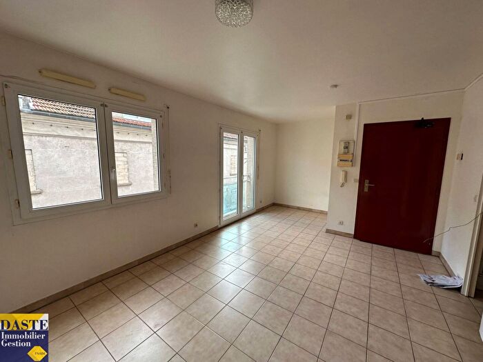 Appartement 1 pièce à Gagny, à louer