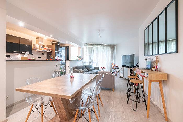 Appartement à vendre - Créteil, Chenevier, Déménitroux - 3 pièces - 2 chambres