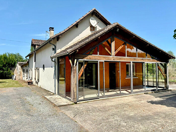 Les Ormes - Maison 7 pièces à vendre