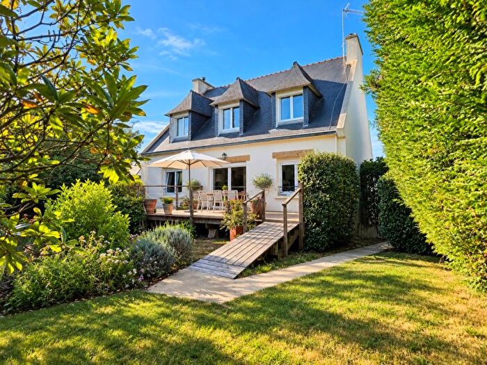 Plonéour-Lanvern - Maison 8 pièces à vendre