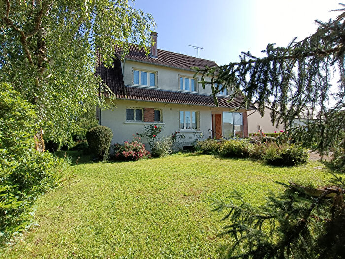 Maison à vendre - Huisseau-sur-Mauves - 7 pièces - 5 chambres