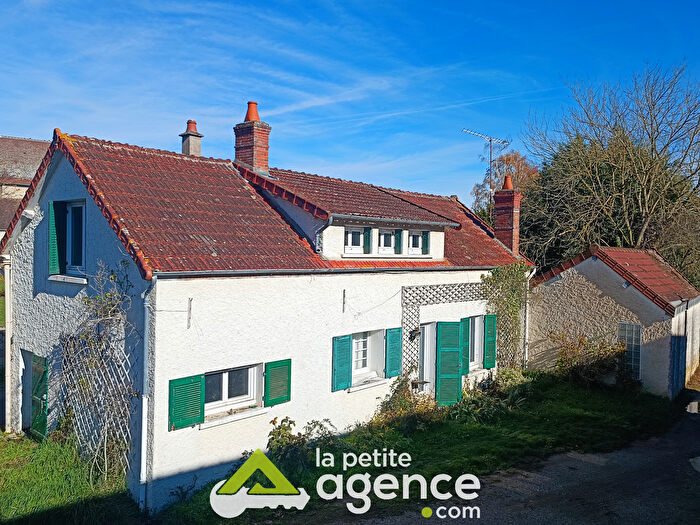 Maison à vendre - Jussy-le-Chaudrier - 7 pièces - 4 chambres