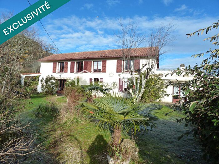 Maison à vendre - Soublecause - 8 pièces - 4 chambres