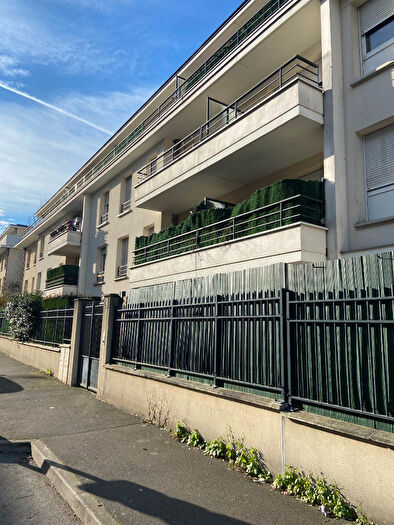 Appartement à louer - Épinay-sur-Seine, Orgemont - 3 pièces - 2 chambres