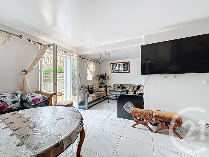 Maison 5 pièces à Noisy-le-Grand, Est, à vendre