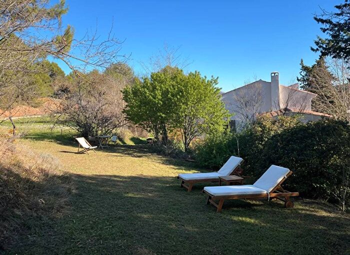 Maison à louer - Meyreuil - 6 pièces - 3 chambres