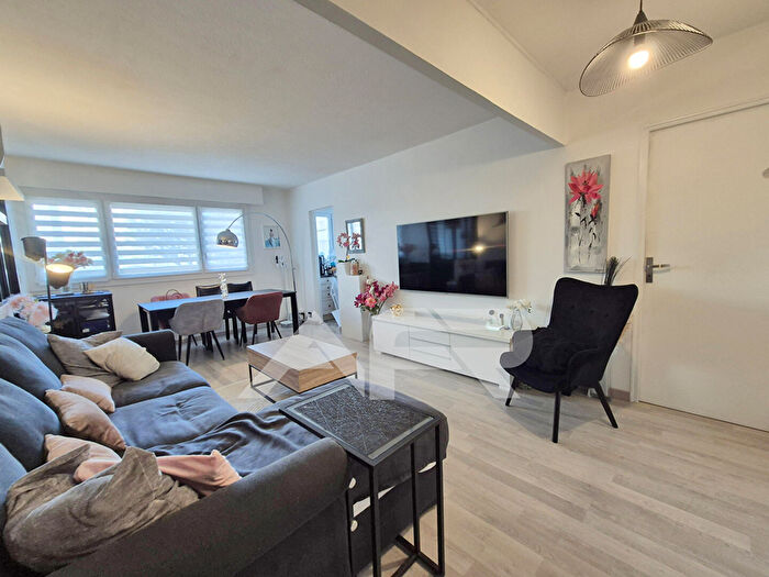 Appartement 4 pièces à vendre - Chatou, Nord
