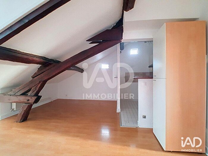 Appartement à louer - Melun, Centre-ville - 2 pièces - 1 chambre