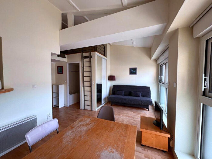 Appartement à louer - Nantes, Centre-ville - 1 pièce - 1 chambre