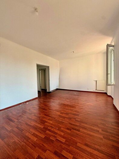 Périer, Marseille 8ème arrondissement - Appartement 3 pièces à louer
