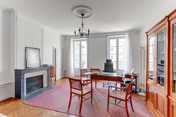 Appartement à vendre - Clermont-Ferrand, Delille, Cathédrale, La Gare - 3 pièces - 2 chambres