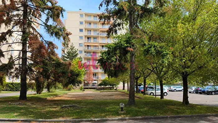 Oullins, Centre-ville : Appartement 4 pièces à vendre