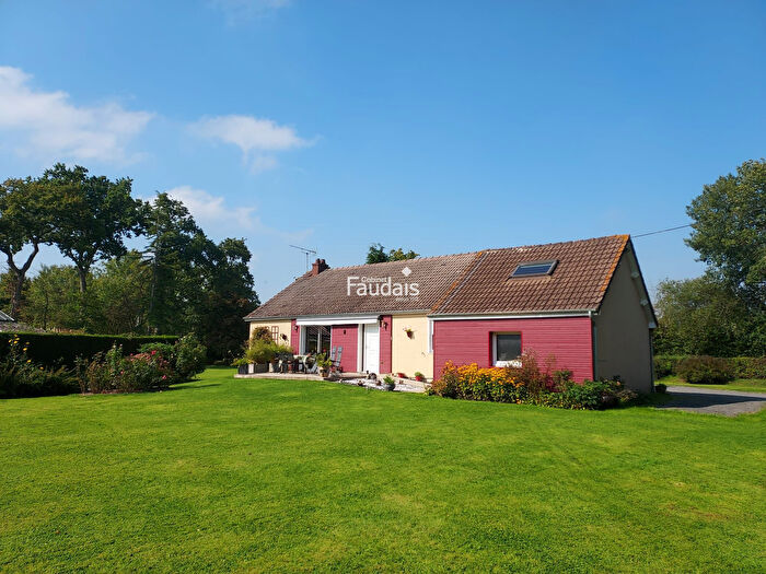 Maison 5 pièces à vendre à Saint-Clair-sur-l'Elle