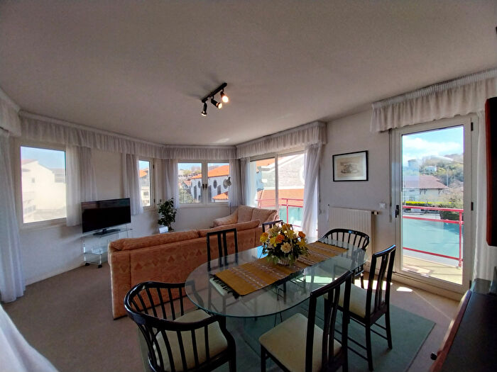 Hendaye, Plage, Sopite, Aguerria, Corniche - Appartement 3 pièces à vendre