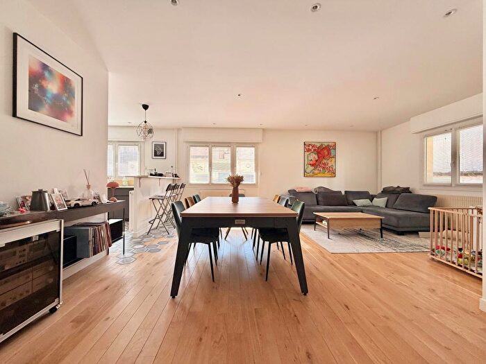 Appartement 4 pièces à Dijon, Centre-ville, à vendre