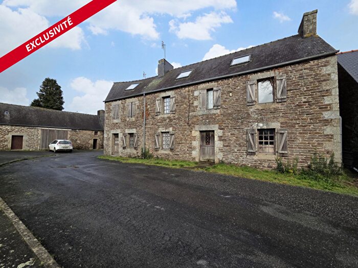 Maison à vendre - Pont-Melvez - 5 pièces - 4 chambres