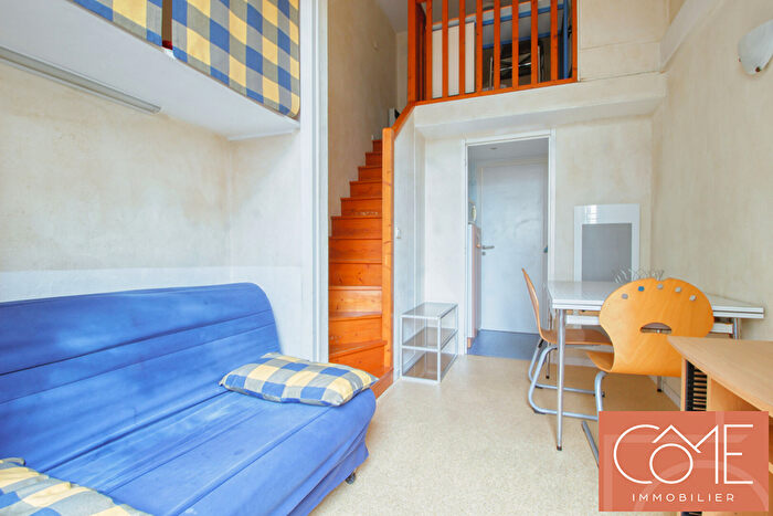 Appartement à vendre - Quartiers Centre, Saint-Hélier, Gare - 1 pièce - 1 chambre