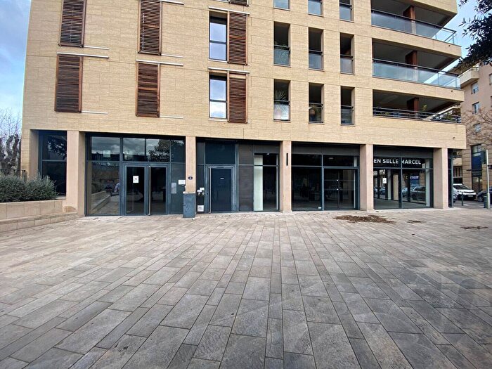 Appartement à louer - Centre Ville, Aix-en-Provence - 2 pièces - 1 chambre