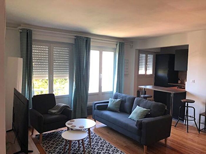 Appartement à louer - Bordeaux, Pellegrin, Chaban-Delmas - 4 pièces - 3 chambres