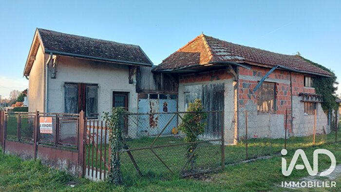 Maison 3 pièces à Montaulin, à vendre