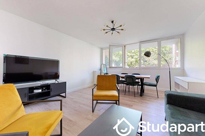 Appartement à louer - Centre Ville, Vitry-sur-Seine - 1 pièce - 1 chambre