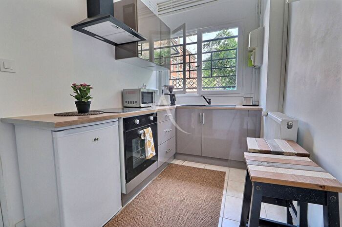 Abbé Niort-Jean Moulin, Le Blanc-Mesnil : Appartement 1 pièce à louer
