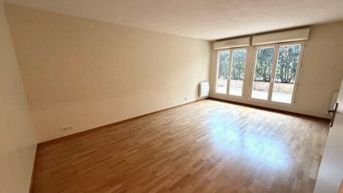 Appartement à louer - Plateau Ouest, Suresnes - 2 pièces - 1 chambre