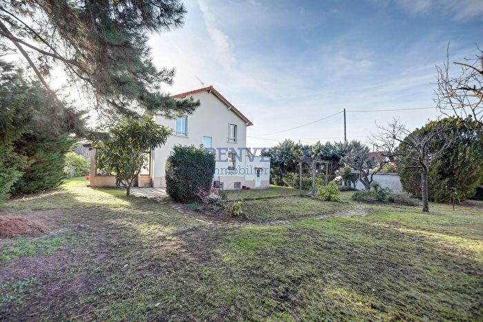 Maison à vendre - Chatou, Ouest - 5 pièces - 3 chambres