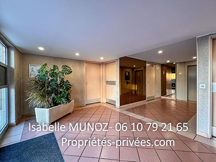 Clermont-Ferrand, Jaude, Fontgiève Saint-Alyre - Appartement 1 pièce à louer