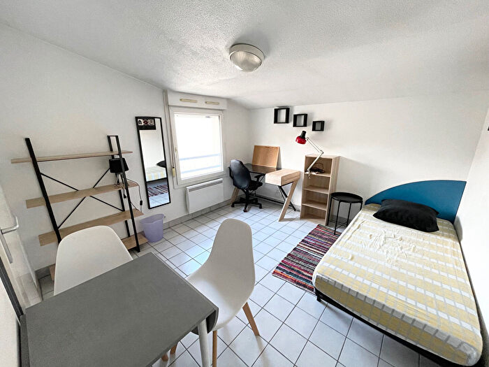 Appartement à louer - Nancy, Trois Maisons, Saint-Fiacre, Crosne, Vayringe - 1 pièce