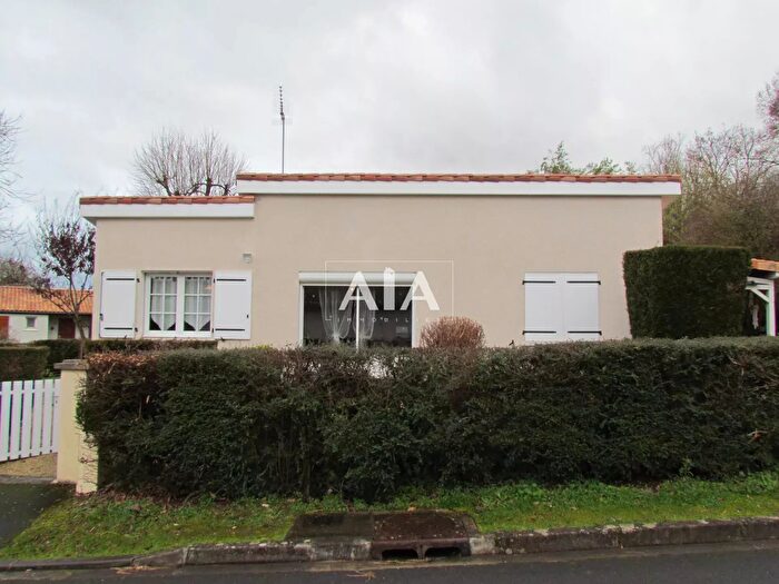 Maison à vendre - Payroux - 4 pièces - 2 chambres