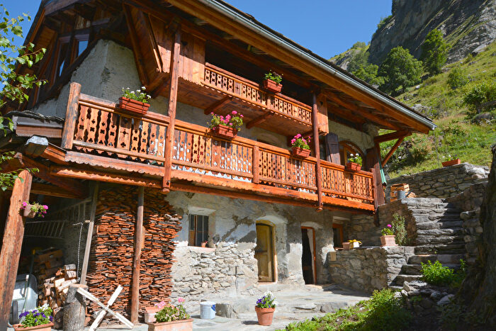 Maison 10 pièces à vendre à Champagny-en-Vanoise