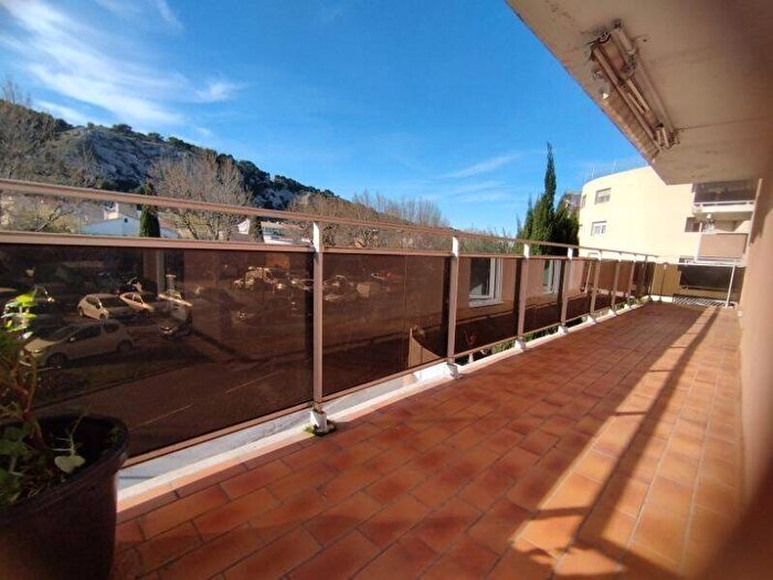 Appartement à louer - Centre Ville, Cavaillon - 3 pièces - 2 chambres