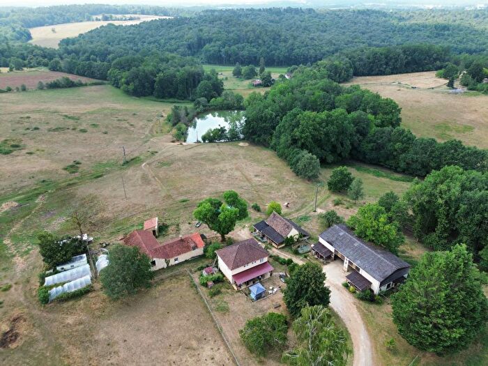 Maison 9 pièces à vendre à Lacropte