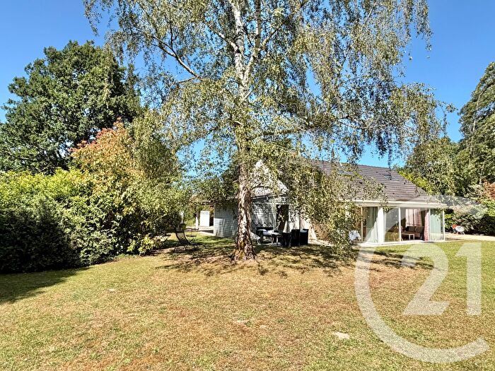 La Guerche-sur-l'Aubois : Maison 6 pièces à vendre