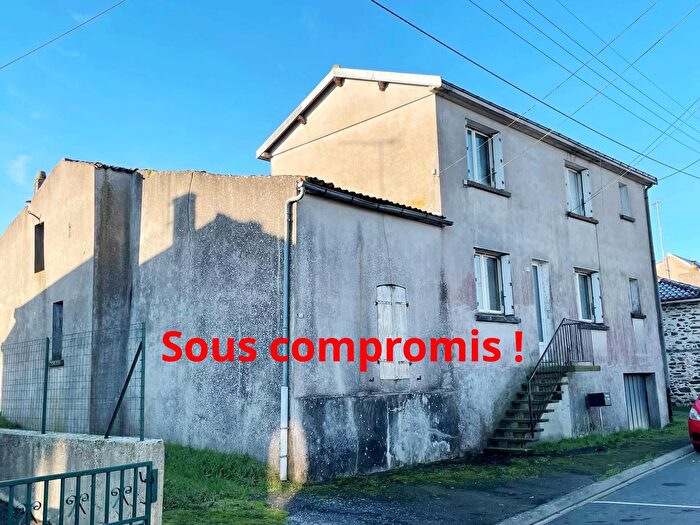 Maison à vendre - La Jubaudière - 4 pièces - 2 chambres