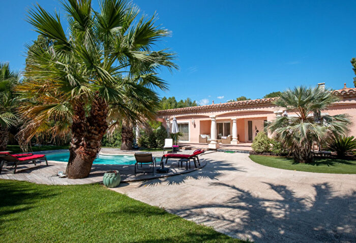 Maisons à vendre et appartements à louer - 1