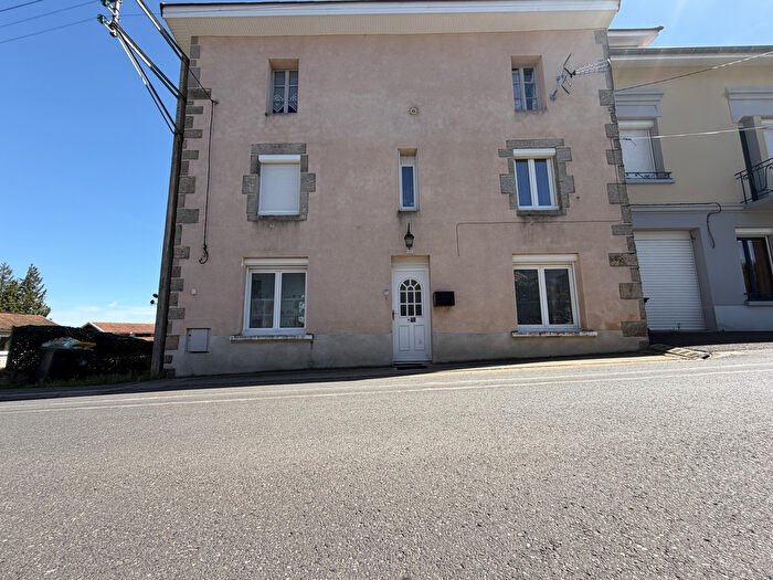 Celles-sur-Durolle : Maison 3 pièces à vendre