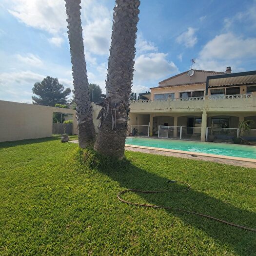 Montbazin - Maison 8 pièces à vendre