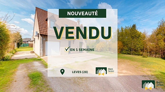 Maison 5 pièces à Lèves, à vendre