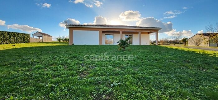 Maison à vendre - Salles-de-Barbezieux - 4 pièces - 3 chambres