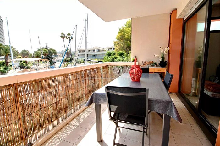 Appartement à vendre - Villeneuve-Loubet, Plage - 2 pièces - 1 chambre