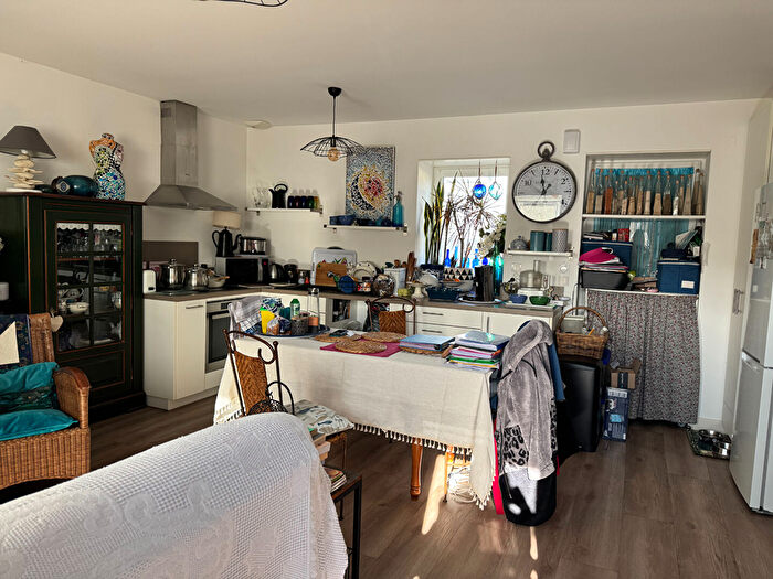 Maison à vendre - Froidfond - 2 pièces - 1 chambre