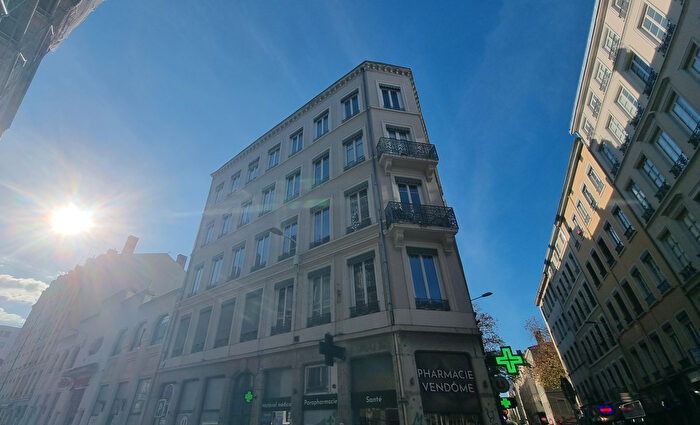 Appartement à vendre - Lyon e , Voltaire, Part Dieu - 3 pièces - 2 chambres