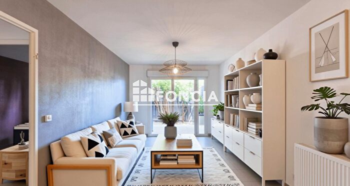 Salon-de-Provence, Batignoles, Michelet : Appartement 2 pièces à vendre