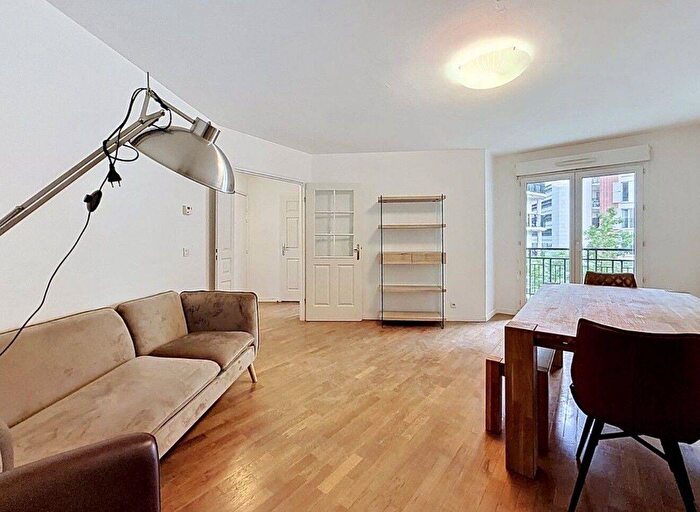 Faubourg de lArche, Courbevoie : Appartement 3 pièces à louer